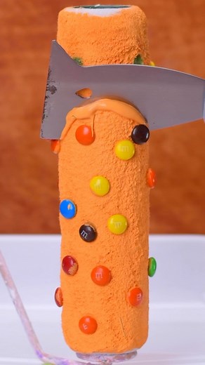 Scraping paint has never been more satisfying 🎨 | Blossom