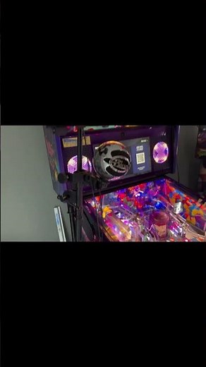 Stern Infinity Mirror Sign!