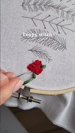 🎄 Loops Stitch Petals – Christmas Tree Embroidery Tutorial #embroidery #christmas #diy #tutorial