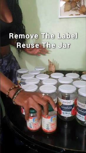 Easy way to Remove Sticky Labels from Jars 🍅Here's how I Reuse glass jars #glassjars #cleaninghacks