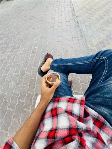 পুরুষের কান্না: পিঠ দেয়ালে ঠেকলে কিভাবে অনুভব করে