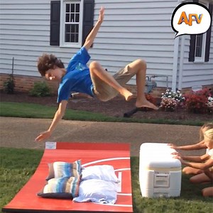 JUST A BUNCH OF BONEHEADS 😂😂😂 | Totally Exposed