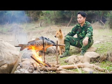 Fishing on a boat, making smoked fish - Exploring life on the river, cooking and caring for animals