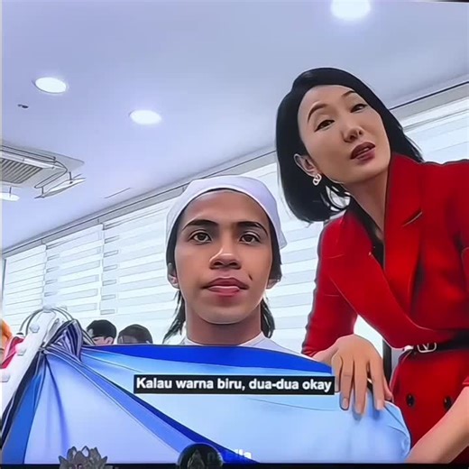 Explore the Aesthetic of Blue Outfits