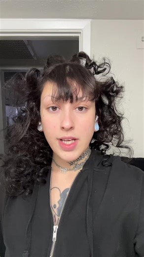 Almost had a panic attack fr #viciousvampira #photoshoot #baddie | Modeling