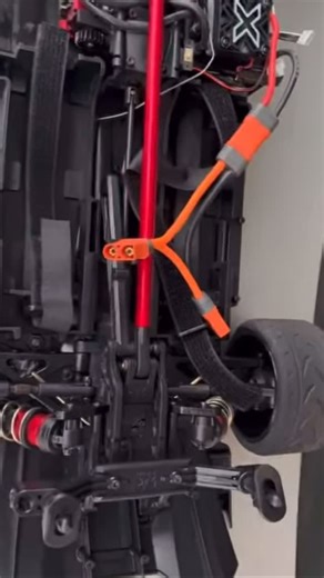 RC Crew Marketplace on Instagram: "8s Arrma Felony 100+mph - $500 Castle Creations Mamba Monster X 8S 1/6 ESC/Motor Combo w/1717 Sensored Motor Spektrum SR315 3Ch DSMR Sport Surface Receiver Coated DX2S DX5C Spektrum DX5C Smart 5 Channel Dsmr Radio 2x Hoovo 6200mah 130c 4s lipo batteries like new New ARRMA ARA550062 ARA550102 Infraction Limitless Felony Wheels Tires Set Belted. Silver speed tires Also comes with 2 used sets of tires and wheels. Car runs great!! Everything works as it should. VER