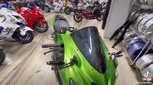 2019 Kawasaki ZX-14 (Preowned) – 13,200 Miles – $10,999 Clean ZX-14 with solid upgrades. Comes with dual shorty exhaust, 3D gas cap, and aftermarket mirrors. Strong running bike in great condition. Upgrades: – Dual Shorty Exhaust – 3D Gas Cap – Aftermarket Mirrors Stock #8493 📞 615-431-2294 📍 2154 Ted Dorris Rd., Millersville, TN 37072 | All Things Chrome