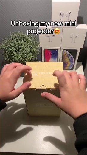 Unboxing my Projector Mate 🤩🎥 #fyp #tiktokmademebuyit #christmas #trend #unboxing #trend #explorepage