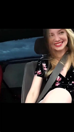 Girl Images on Reels