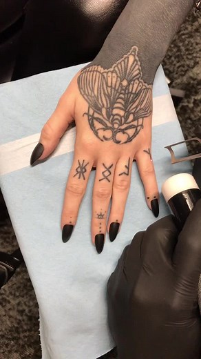 Painless Finger Tattoo Removal Methods