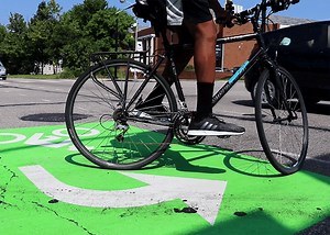 How to Use a 2-Stage Turn Box - BikePGH