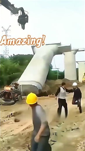 Demolition process of steel concrete bridge columns