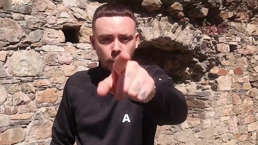 Step sis stuck in the washing machine again 🫣#irish #irishtiktok #irishrap #dublin #fyp