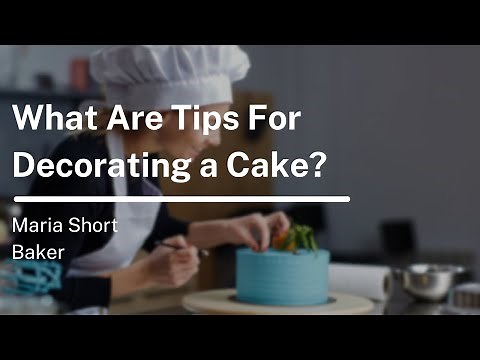 How to Decorate a Cake with Strawberries