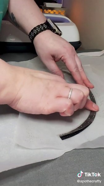 How to Bling Starbucks Cup: Step-by-Step Tutorial