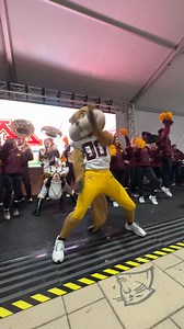 69K views · 1.5K reactions | POV: You’re at the #Gophers @DukesMayoBowl Pregame Tailgate 北〽️#RTB #SkiUMah #Gophers | Minnesota Football | Facebook