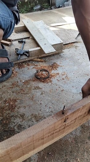 remove rusty nails from wood #woodworking #woodwork | Alifan Yoga P