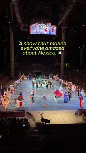 25K views · 726 reactions | A video can’t make you cry and smile at the same time. – The video ❤️凉 | Xcaret Park | Facebook