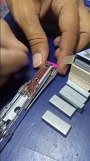 HOW FIT STAPLER PINS IN Stapler . STAPPLER MEIN PINS KAISE DALEIN EASLY. ORDER