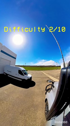 #truck #parking #goviral #trucktok #trucker #viral #truckingaround