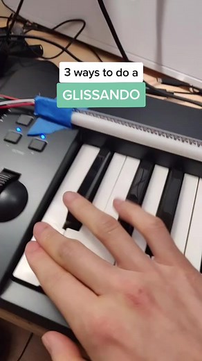 Mastering Glissando: 3 Techniques for Piano Players
