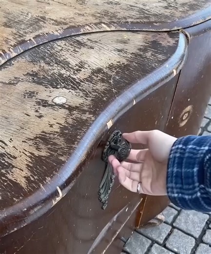 This Retro Bar Cabinet was in TERRIBLE Shape... #restoration | Modern Makeovers