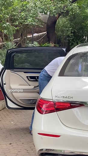 322K views · 579 reactions | Maybach on duty as Mira jee steps out | Voompla | Facebook