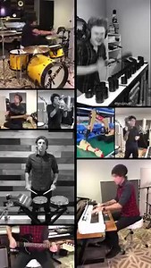 1.7M views · 60K reactions |  Sandstorm Duet  instagr.am/dustinphillipsmusic ️ instagr.am/snubbyj #sandstorm #duet #chicken #recordingstudio #thedustinphillips #90smusic #protools #avid | Avid Pro Tools | Facebook