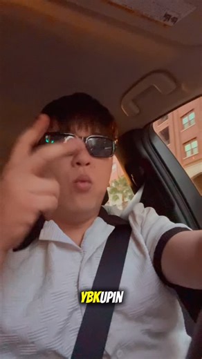 LEARN KOREAN WITH YBK 🏈🇰🇷 | SPORTS EDITION EP. 2 Today’s Korean word: [ 선수 : player, athlete ] From the court to the field, we’re learning Korean like true champions 🏆 Comment “🇰🇷💪” if you’re learning with me! #LearnKoreanWithYBK #SportsEdition #KoreanLanguage #KoreanSlang #KoreanSports #KpopMeetsSports #YBK #KCulture #KoreanTikTok #KoreanVibes #KoreanWords #SportsTalk #FYP #ViralReel #koreanlessons | Sam Kim