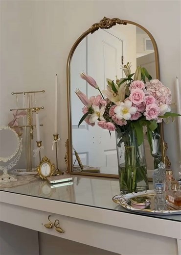 The Language of Flowers: A Beautiful Perspective