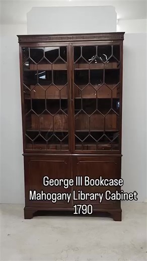 George III Bookcase Mahogany Library Cabinet 1790 #Canonburyantiques #georgeIII #emglishantiques #georgeiiifurniture #antiques #bookcase #antiquebookcase