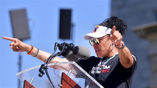 South Carolina's Dawn Staley one of four coaches included in Nike's Athlete Think Tank 3.0