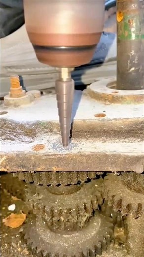 Step drill bit is utilized to precisely rework the large greasy metal gear components