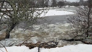 4.4K views · 85 reactions | The rapid thaw after a rise in temperature overnight is bringing a lot of ice down the rivers this morning. This is the Clunie Water, as it winds along Glen Cluie from Glenshee and through Braemar, where it then joins the river Dee. | Aberdeenshire Scotland | Facebook
