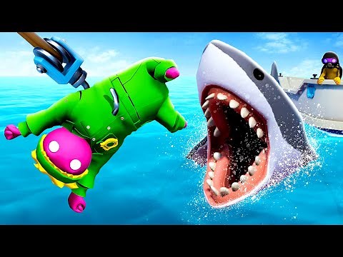 Using My Friend as SHARK Bait - Gang Beasts (Funny Moments)