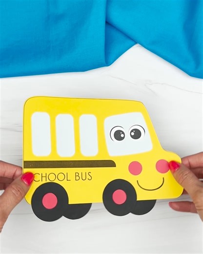 16K views · 51 reactions | Bus Paper Craft - Love how this simple project gets kids excited for classroom routines! Get your copy of the template by writing "printable"  | Simple Everyday Mom | Facebook