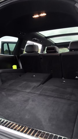 Third Row Folds Flat in the Mercedes GLS Facelift