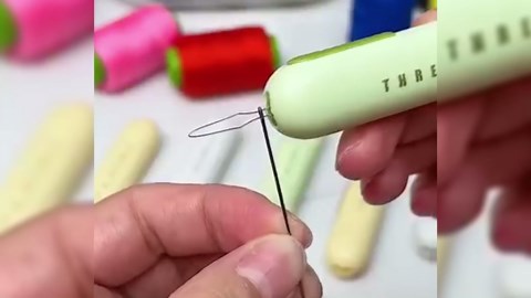 2 in 1 Needle Threader Seam Ripper, 2025 New Plug-in Needle Threaders Seam Rippers for Sewing, Needle Threading and Seam Remover Sewing Seam Ripper Tools Sewing Supplies (Color#3)