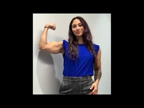 Model Huge Biceps 1019.