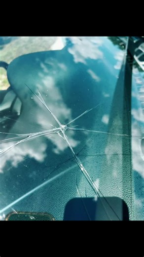 Did You Know You’re Already Paying to Replace Your Windshield? 💸🚗 Most drivers don’t realize it, but your insurance premium likely already includes coverage for windshield replacement — meaning you’re paying for it every month, whether you use it or not! In this video, we break down how comprehensive coverage works, why windshield damage is often covered at no out-of-pocket cost, and how you can take advantage of a service you’re already paying for. ✅ Free Windshield Replacement (with qualifyi