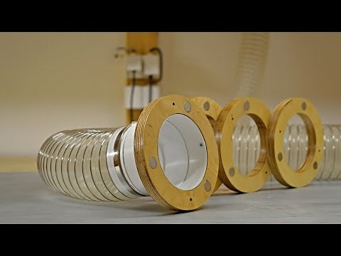 Magnetic flange for sawdust collection DIY