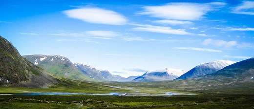 Nonduality - Defining the Undefinable Nonduality—Defining the Undefinable