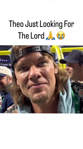 YUK YUK CLUB 😂💀 on Instagram: "Theo Von Is NOT a real person 😭💀comedy #Funny #podcast #barstool #jre #standup #theovon #bobbylee"