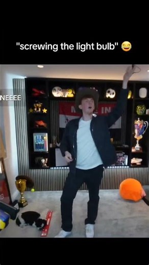 Screw in the lightbulbs with Ginge #angryginge13 #funny #fypシ #fyp