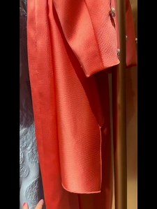 Do check out latest qi pao design by Top Malaysia’s designer , Khoon Hooi at APW Bangsar ! 看马来西亚名媛都是穿这个设计师的旗袍，你懂吗？ #fashiondesigner #qipao #cnyfashion #imageconsultant #fashion #designerdress #旗袍 #emagestyle | Emage by Evelyn Chng