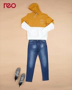 26K views · 73 reactions | As the winter breeze is here, layering is the key! Get your bubble jacket essentials and lined pants from REO Fashion’s newest collection. Available across #LuLuUAE Hypermarkets. #HappyAtLuLu | LuLu Hypermarket | Facebook