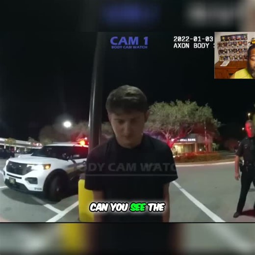 Buffet Jackson on Instagram: "Officer guides a young man through an eye movement test. Following the light, focusing his gaze. A crucial roadside assessment. #crime #bodycam #PoliceProcedure #FieldSobrietyTest #LawEnforcement #TrafficStop #DUI"