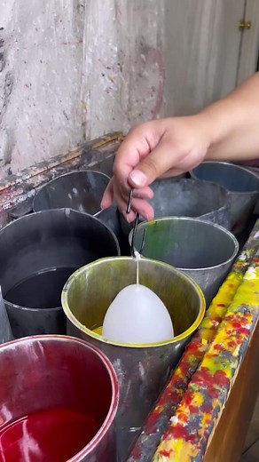 Little late night 🐺🖤🌙 #candles #candle #candlemaking #candledipping #candlecarving #handmade #art #wolf #halloween #spooky #halloweencandle #satisfying | Glow City Candles