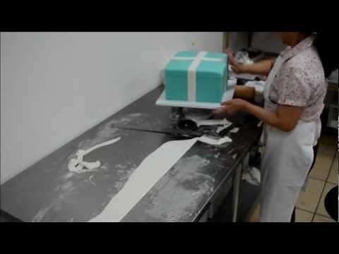 How to make a Tiffany Box Cake - Making of Fashion cake