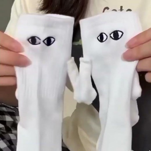 Hug Me Socks – Funny 3D Arm & Eye Cotton Socks for Couples & Fun-Lovers